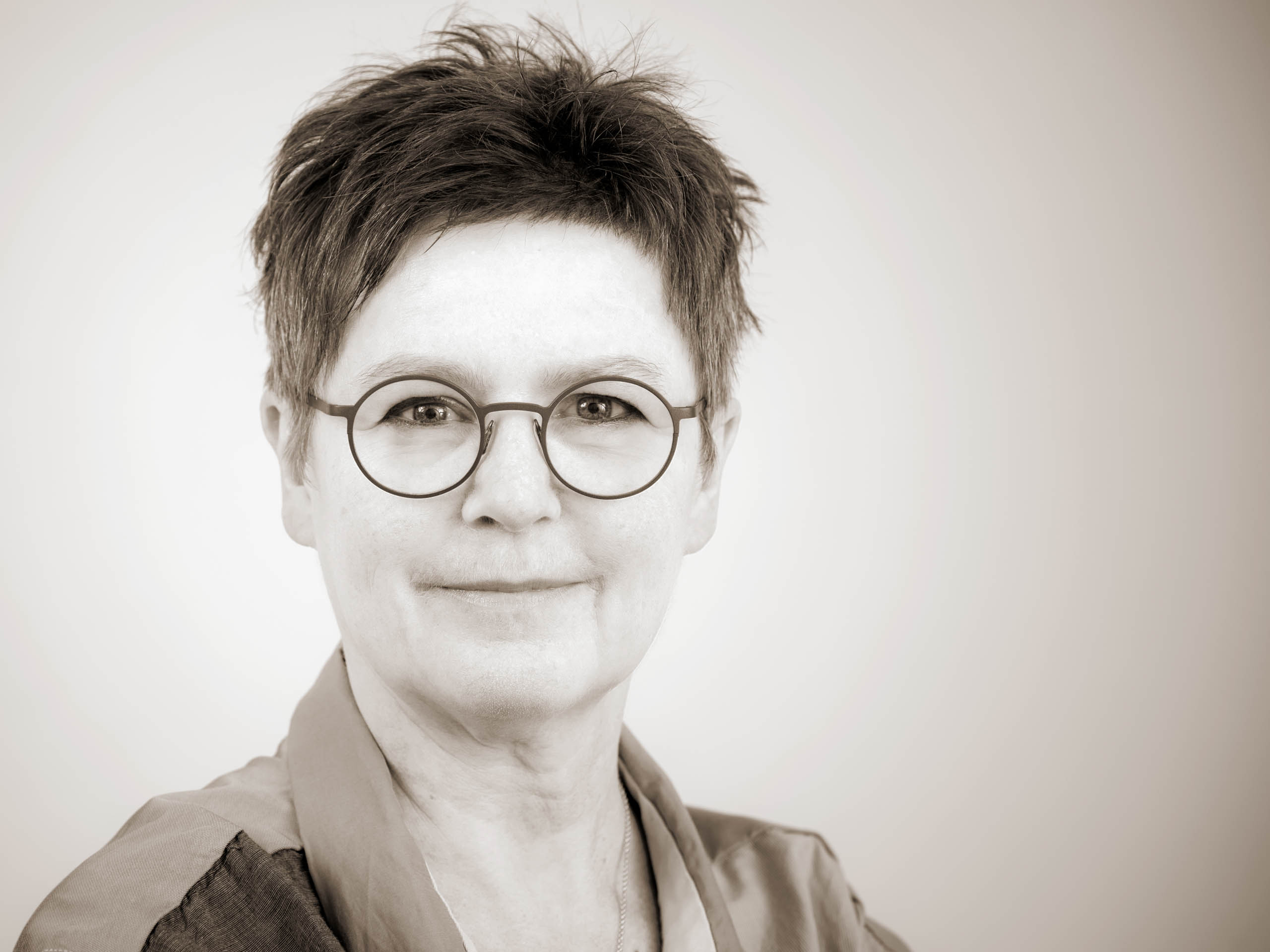 010 Hedi Freude – Institut Trauma und Pädagogik